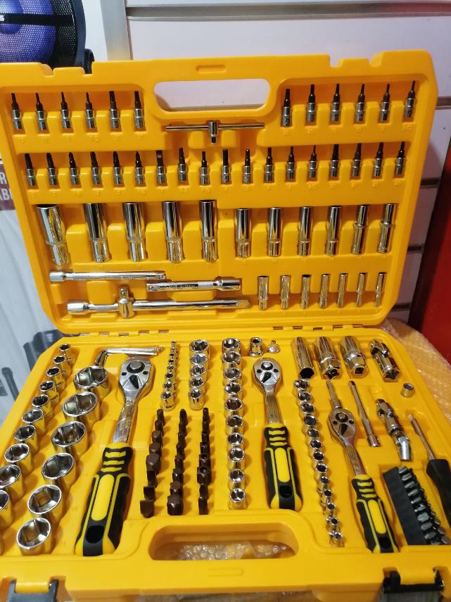 SOCKET SET YELLOW 172 PCS – WESTORE